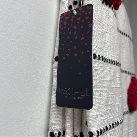 Rachel Zoe | Bedding | Rachel Zoe Heart Decorative Throw Blanket | Poshmark